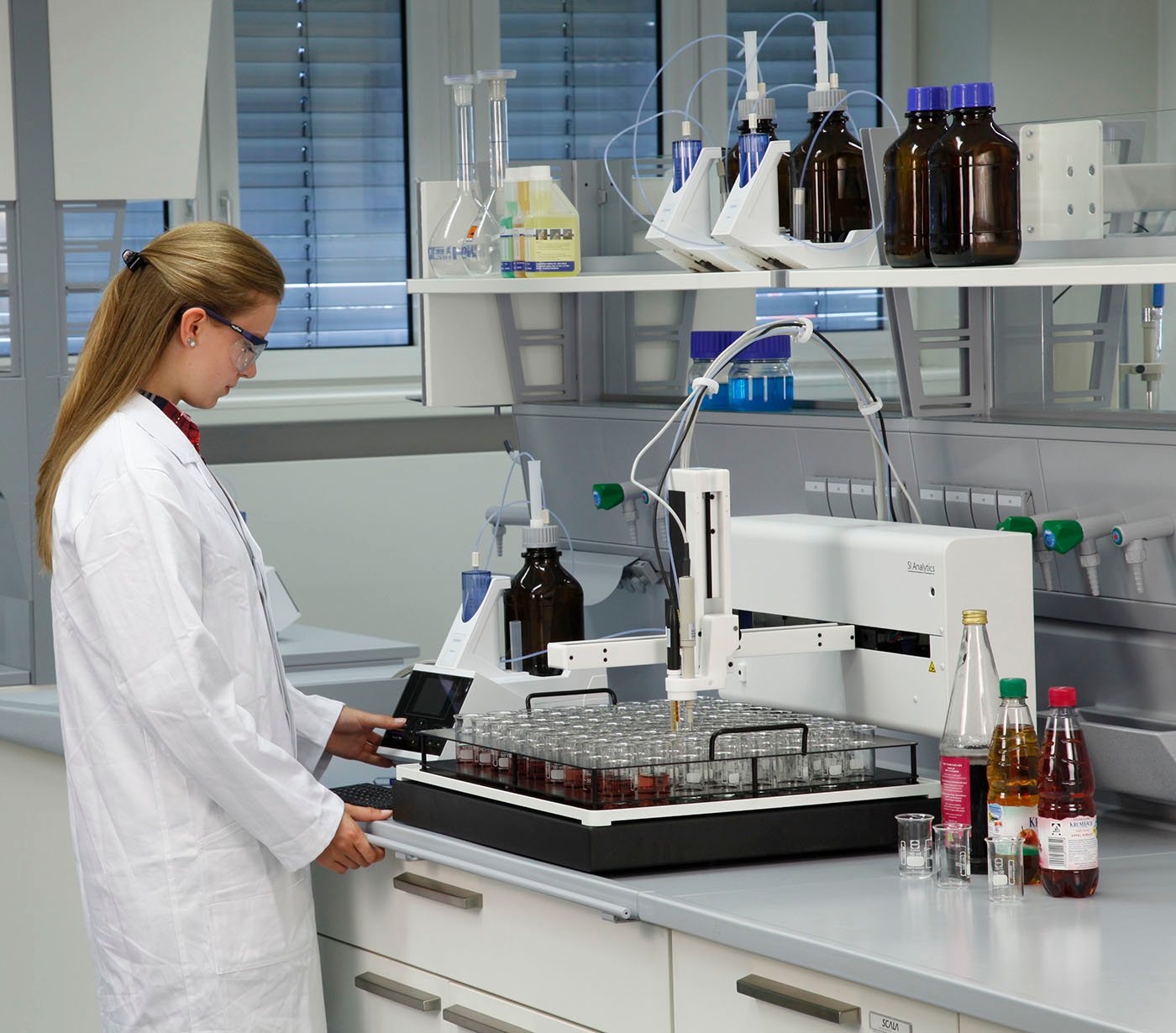 Distributor Titrator SI Analytics Indonesia, Xylem Brand